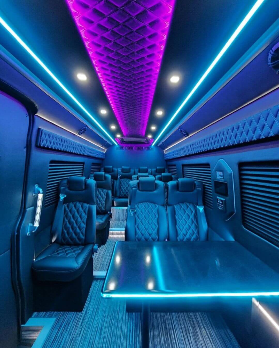 shuttle-interior | The Camelo