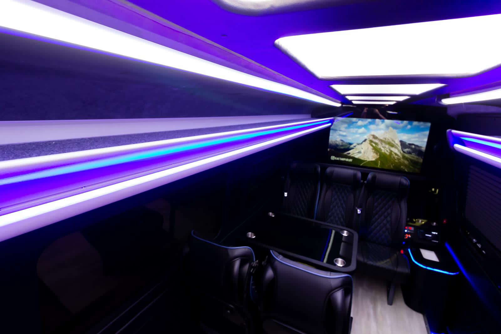 shuttle-interior | The Camelo